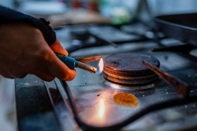 Hot Air Over Gas Stoves - FactCheck.org